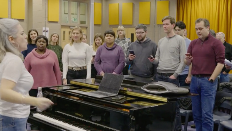 How we discovered why people should “Just Join A Choir” - with the help ...